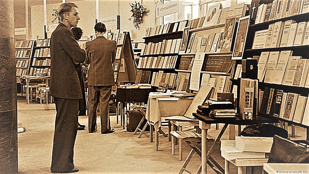 প্রথম বইমেলা